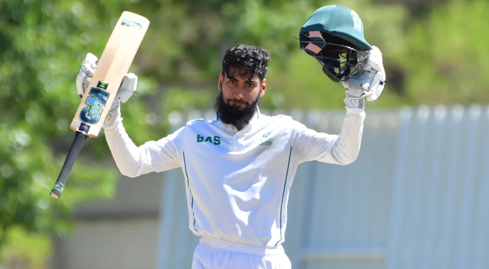 Bulbulia hits ton in exciting draw with England | SuperSport