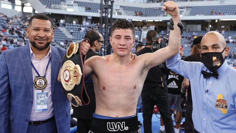 BOXING ROUND-UP: Zepeda wins IBF and WBA title eliminator | SuperSport