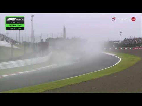 Formula 1 | Japanese Grand Prix | Dramatic start in the rain at Suzuka ...