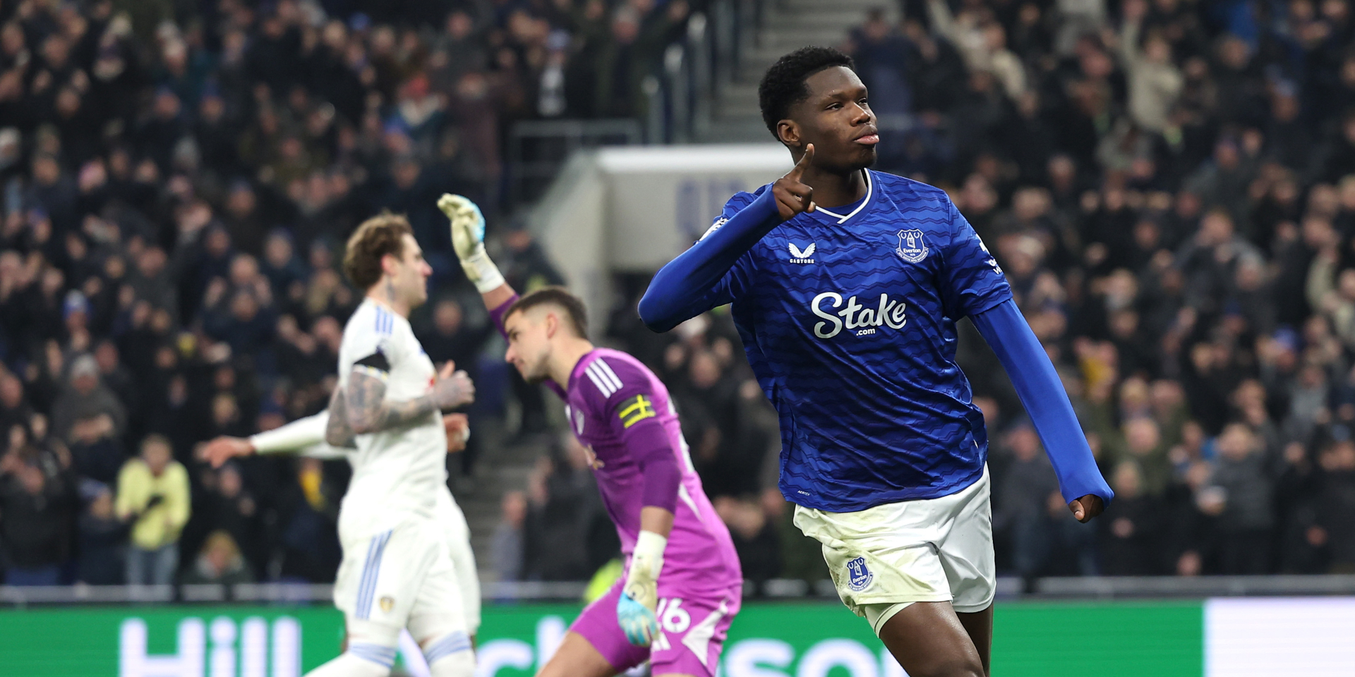 Everton's Barry strikes again to rescue draw against Leeds | football ...