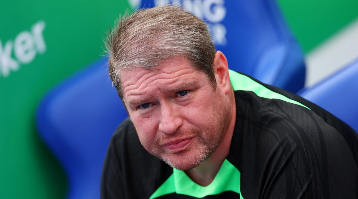 Former Liverpool, Chelsea manager Beard dies | SuperSport