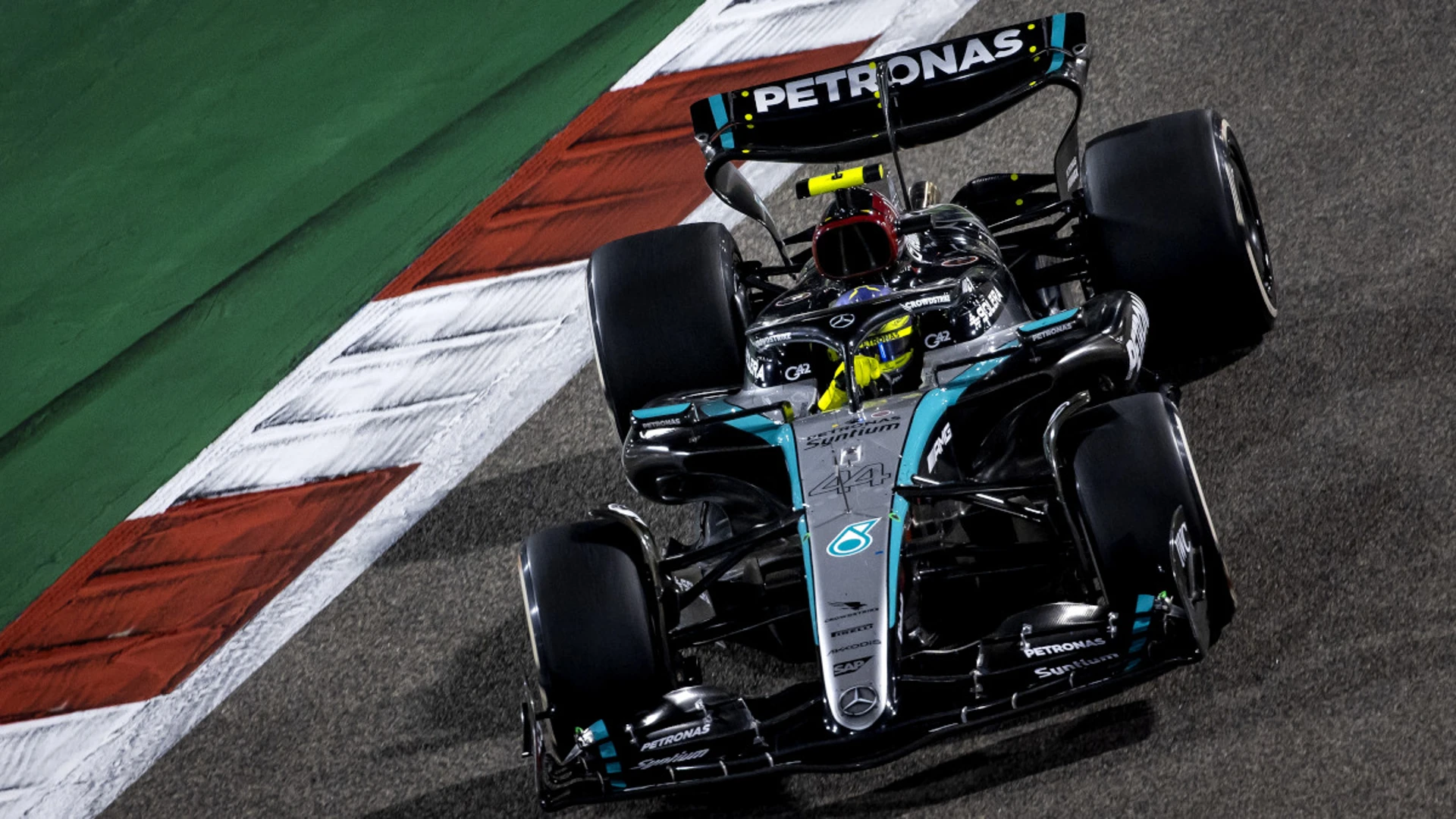 Mercedes duo frustrated by 'strange day' | SuperSport