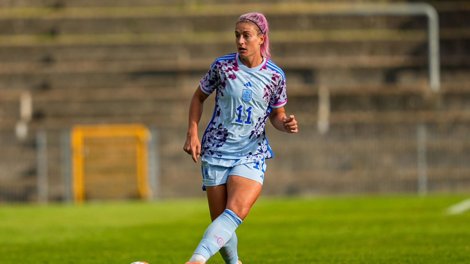 Knee injury epidemic plagues women's football ahead of World Cup ...