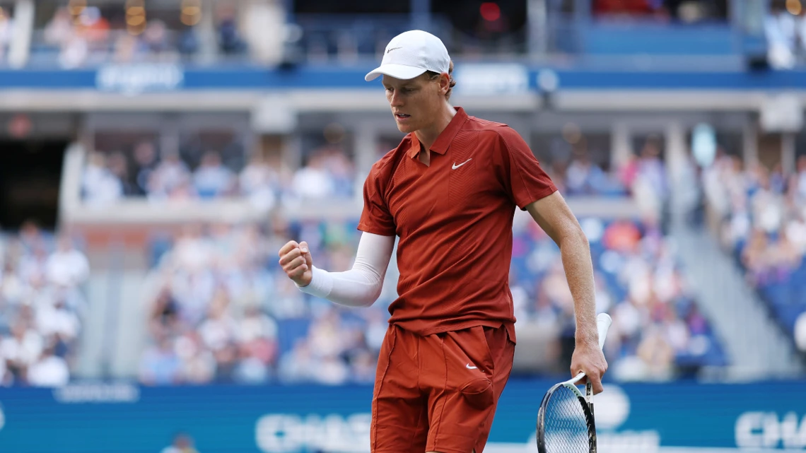 MEN'S UPDATE, DAY 7: No panic for Sinner as he battles past Shapovalov ...