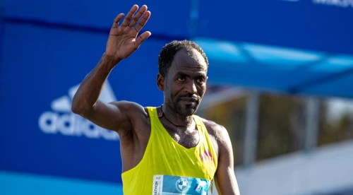 Ethiopia's Guye Adola favourite for Paris Marathon | SuperSport