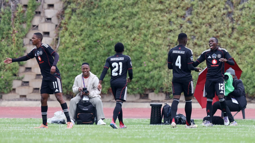 DDC WRAP: Pirates make it six victories on the trot | SuperSport