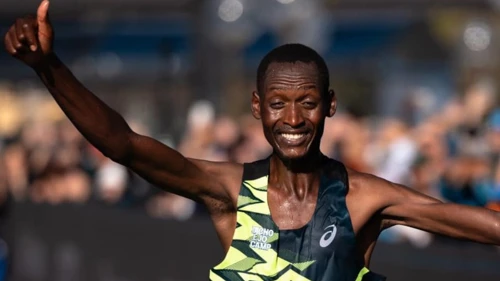 Kenya's Misoi and Ethiopia's Edesa smash records at Sydney Marathon ...
