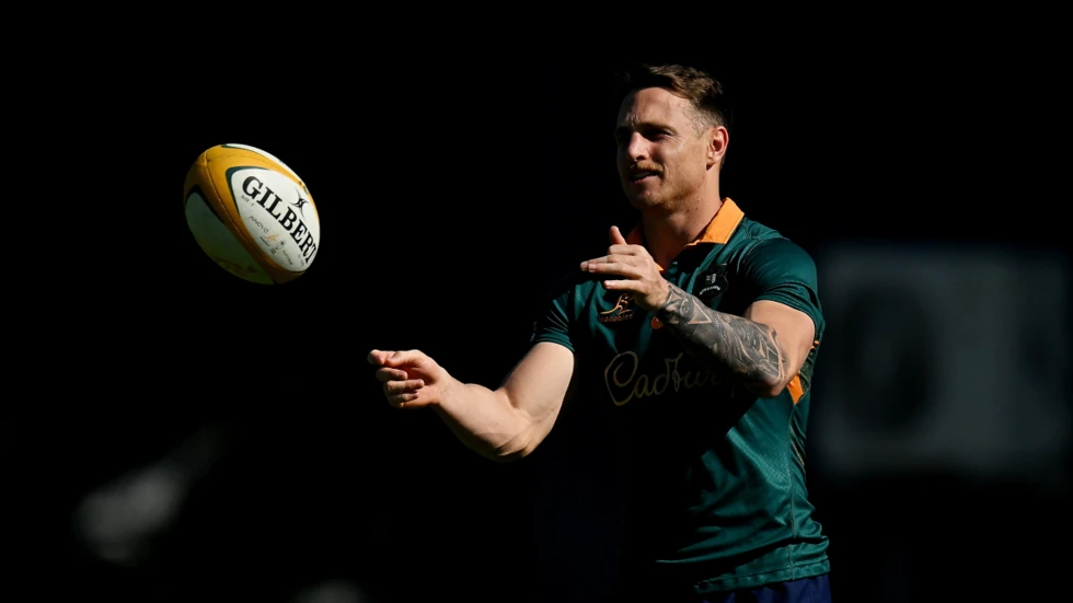 WALLABIES: Valentini back as Schmidt unleashes "fastest man in ...