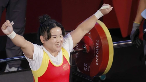 China shine in Paralympic powerlifting as Lingling betters own world ...