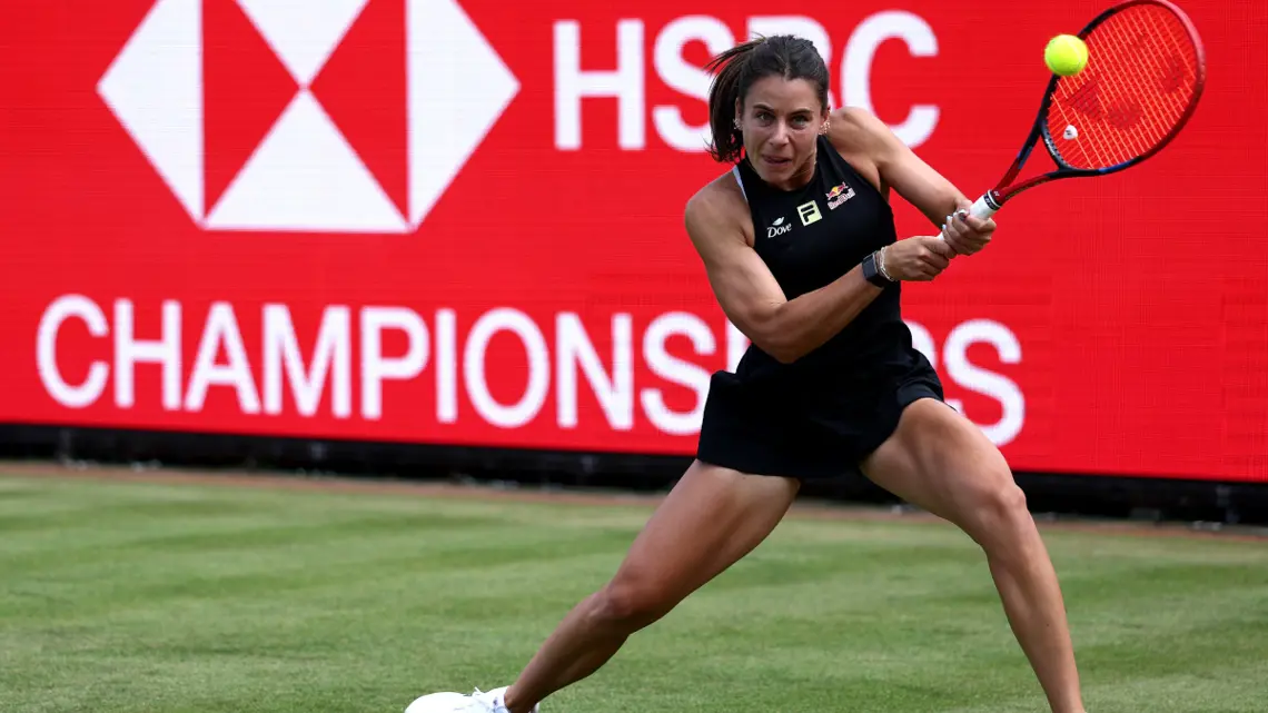 Navarro saves match point to progress at Queen's, Keys cruises | SuperSport