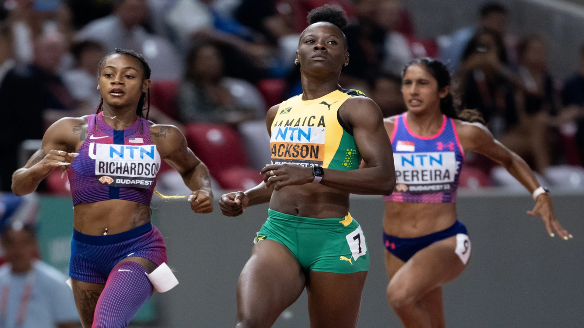 Jackson sends message to double-seeking Richardson in 200m | SuperSport