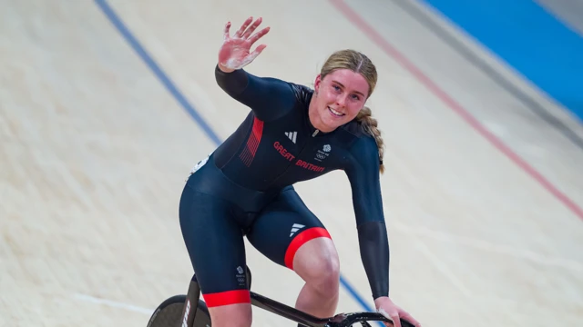 Control freak Lavreysen makes light work of golden sweep | olympics ...