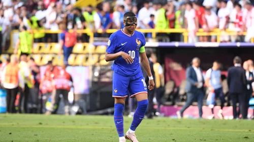 Mbappe, Lewandowski score penalties as France and Poland draw at Euro ...