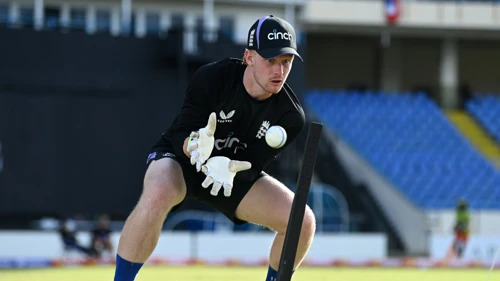 England wicketkeeper Cox out of New Zealand series with injury | SuperSport