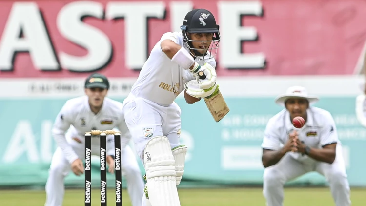 DAY 2: Erwee, Ackerman sweeten miserable day | SuperSport