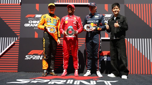 Hamilton dominates Chinese GP sprint for first Ferrari win | SuperSport