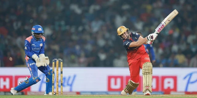 Harmanpreet and Mumbai hand the Giants their first loss | cricket ...