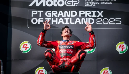 Marquez wins season-opening Thai MotoGP after duel with brother Alex ...