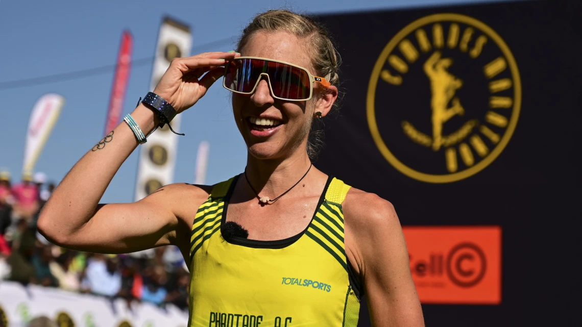 Steyn, Wiersma dominate Comrades Marathon | SuperSport