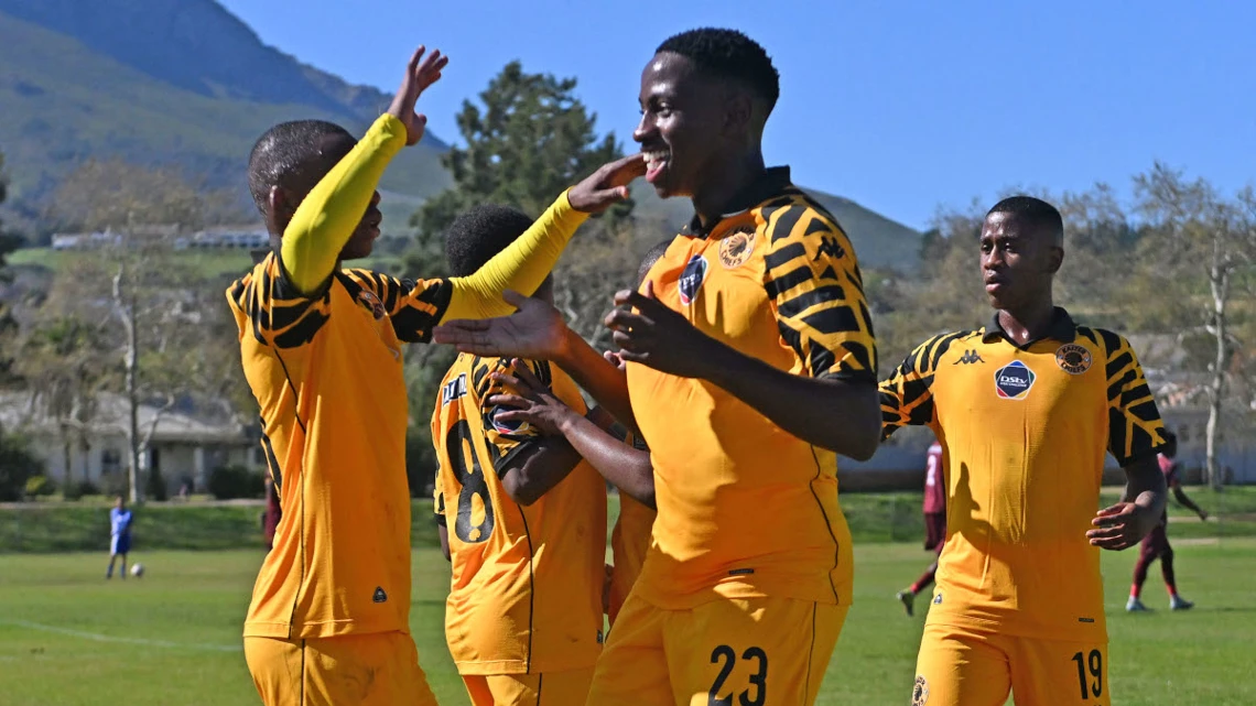 Chiefs pass Stellies test as Pirates claim first victory | SuperSport