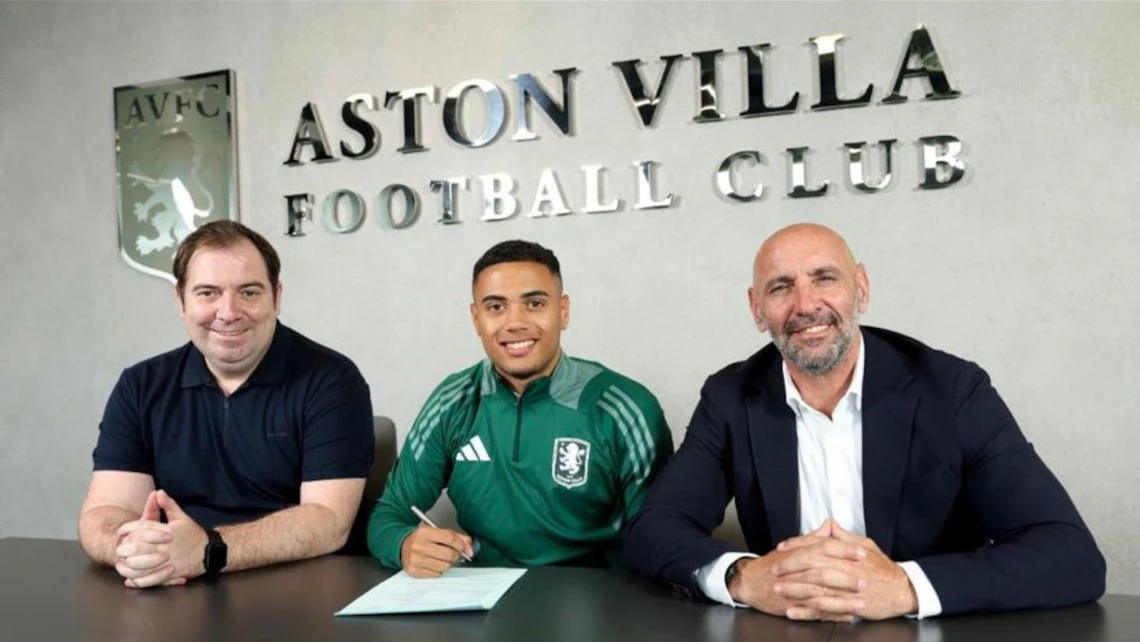 Aston Villa sign forward Dobbin from Everton | SuperSport